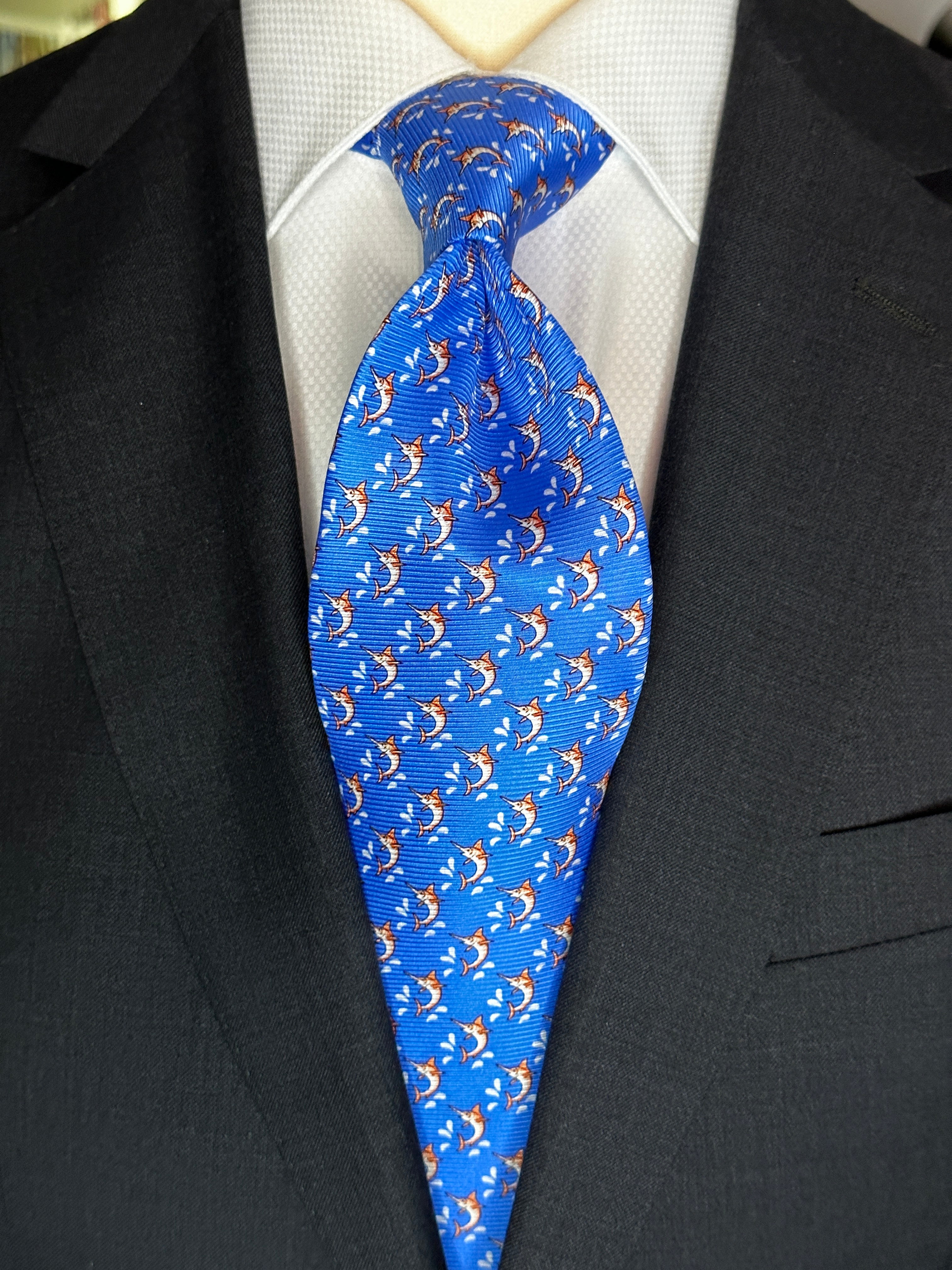 SUITCAFE Silk Tie Blue With Geometric Tan Swordfish Twill